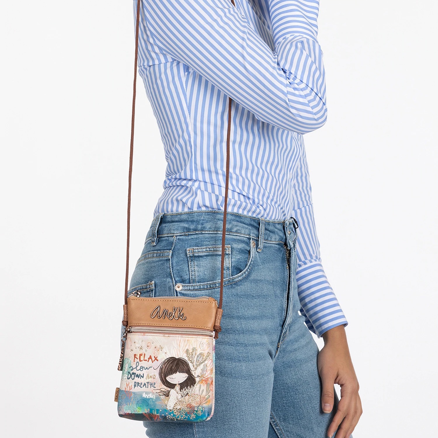 Mary Import - Votre fournisseur en accessoires de mode par excellence.